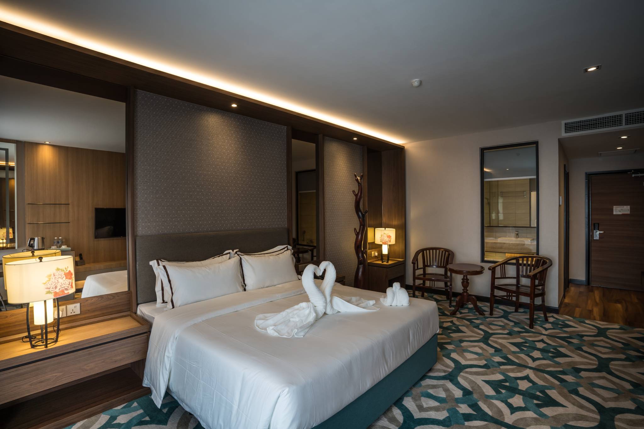 Christee Suites Hotel